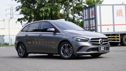 M-Benz 2025 CLA Shooting Brake AMG CLA35 4MATIC進化版 | 車款介紹 - Yahoo奇摩汽車機車